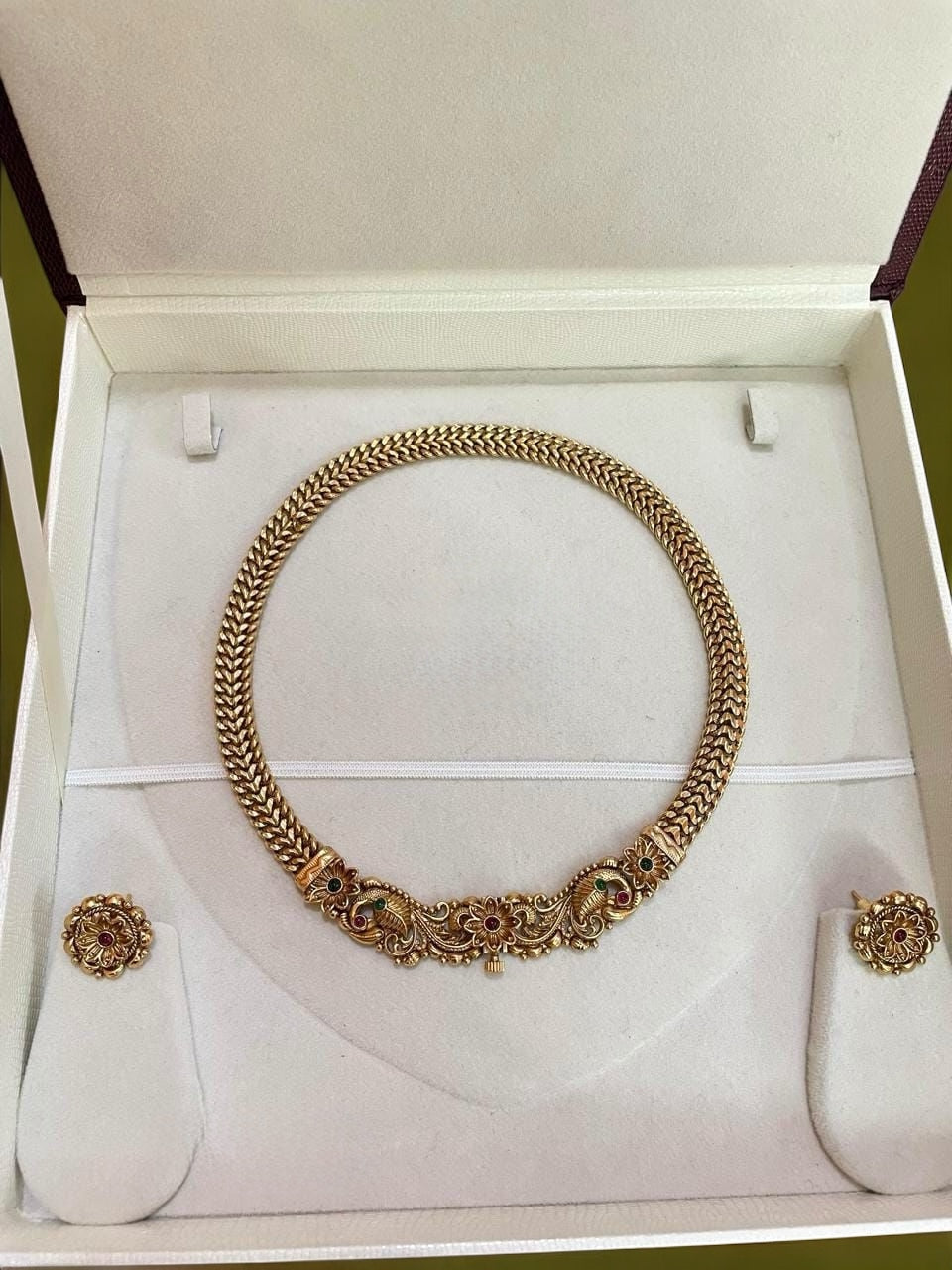 ELEGANT JALEBI STYLE NECKLACE SET WITH SCREW PENDANT – AARVEE JEWELLERY